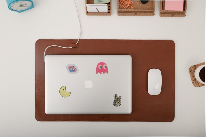 Leather Desk Pad / Leather and felt laptop mat / Desk | Etsy