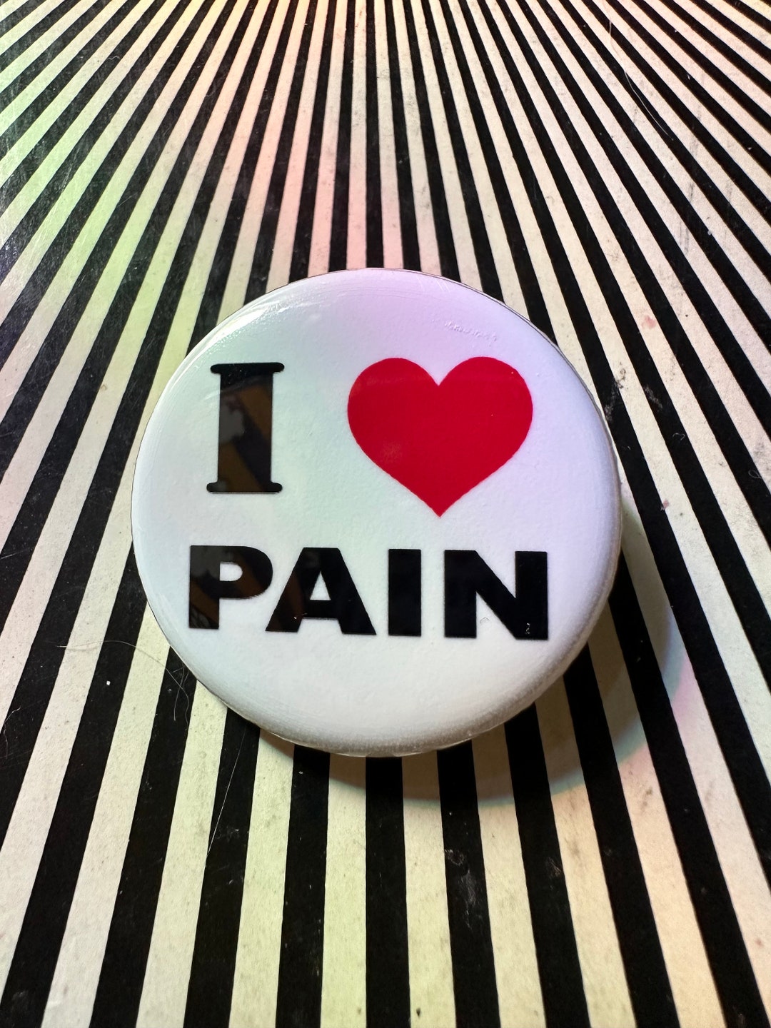 I Heart Pain 1.25 Inch Pin Button - Etsy