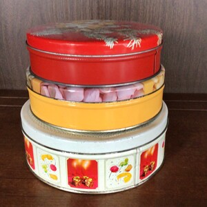 Set of 3 Vintage Christmas Tins - Vintage Holiday Tins - Mix and Match ...