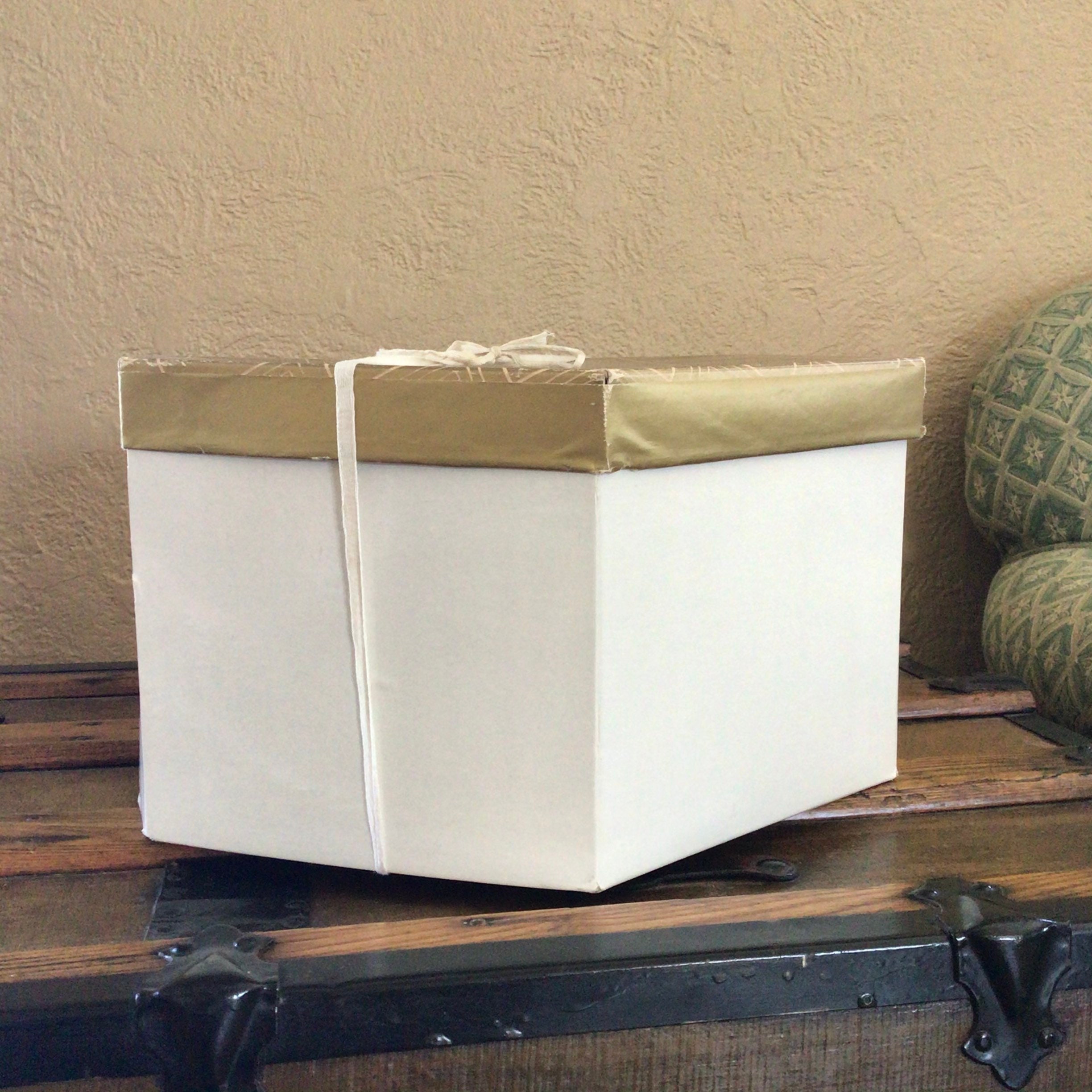 Vintage Hat Box Midcentury Cardboard Hat Box White Hat Box | Etsy