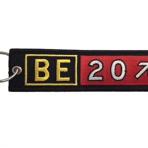 Beechcraft Super King Air 200 Taxiway Sign Embroidered Keychain ...