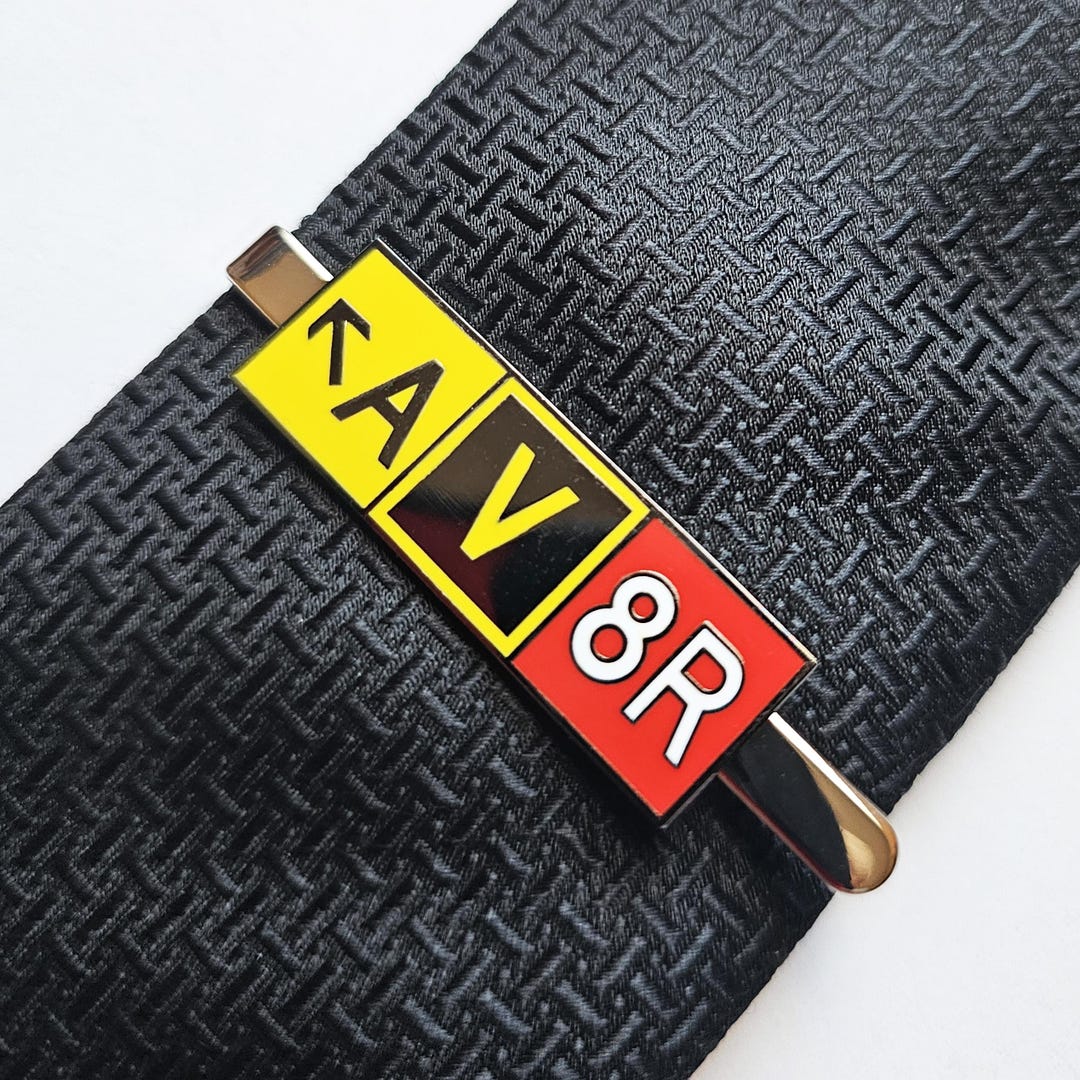 AV8R Taxiway Sign Tie Bar | Pilot Uniform Accessory | Pilot Gifts - Etsy