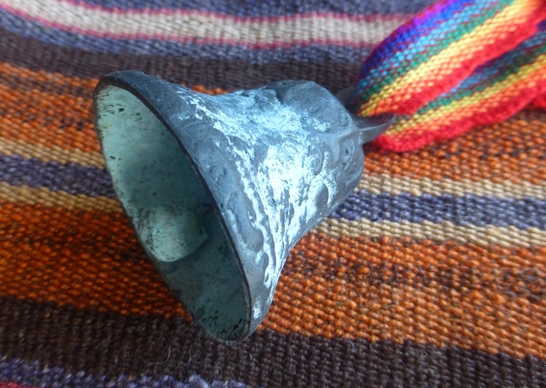 Peruvian Andean Shaman Vintage Bell - Made in Bronze - Etsy