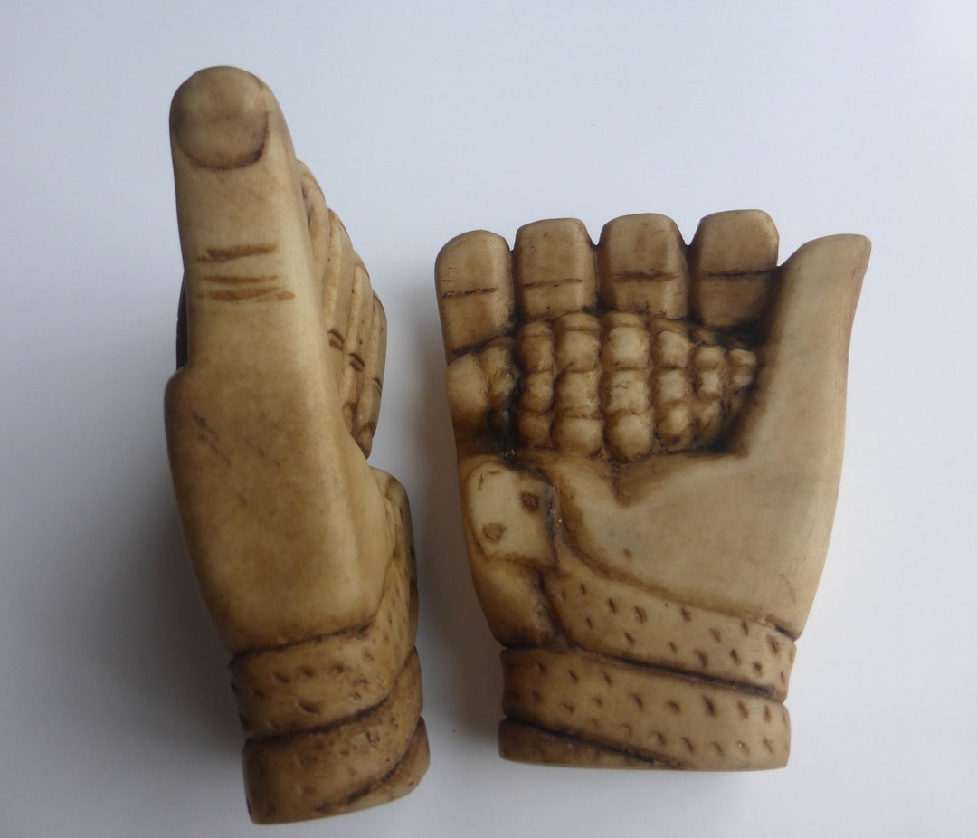 Peruvian Alabaster Offering Hands: Andean Shaman Altar Set - Large ...
