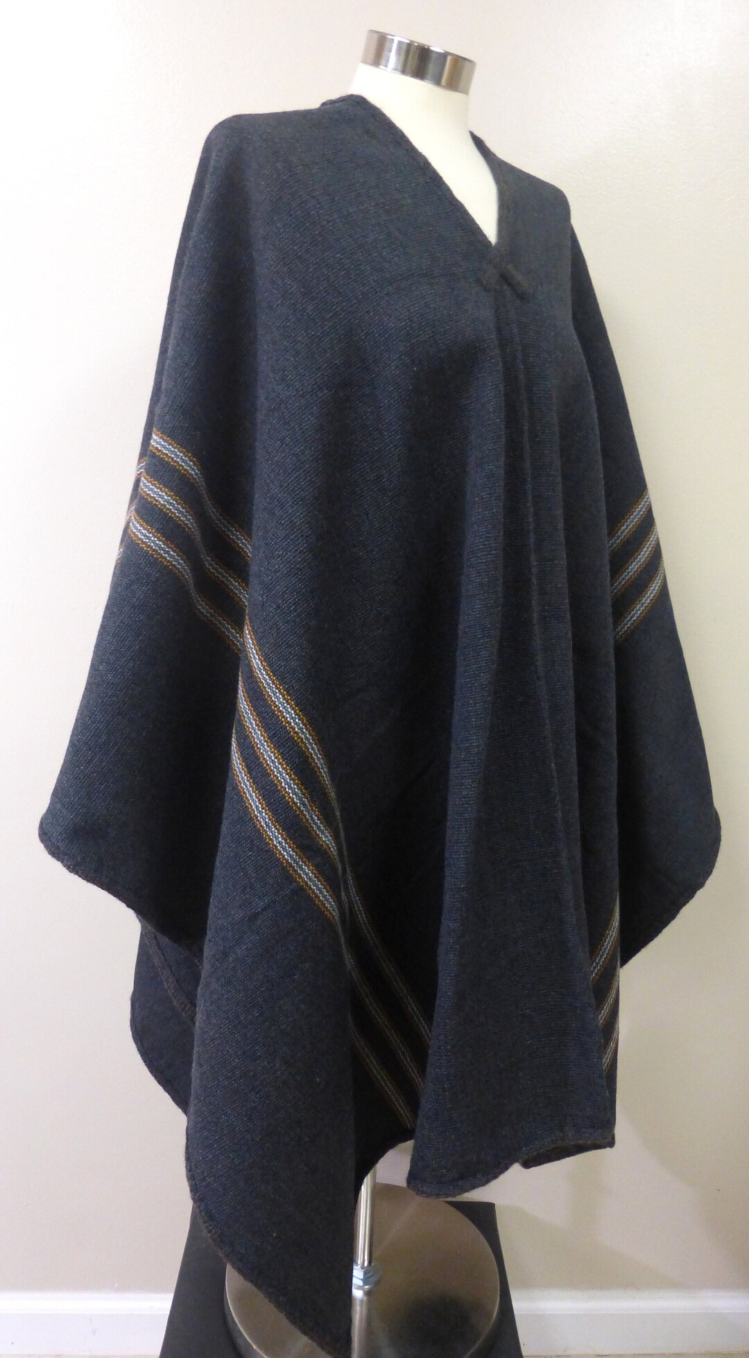 Peruvian Shaman Dark-gray Poncho Cape - Andean Mountain Woven Textile ...