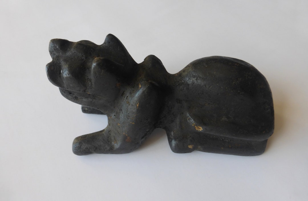 Peruvian Andean Puma Carved on Black Jiwaya Stone - Etsy France