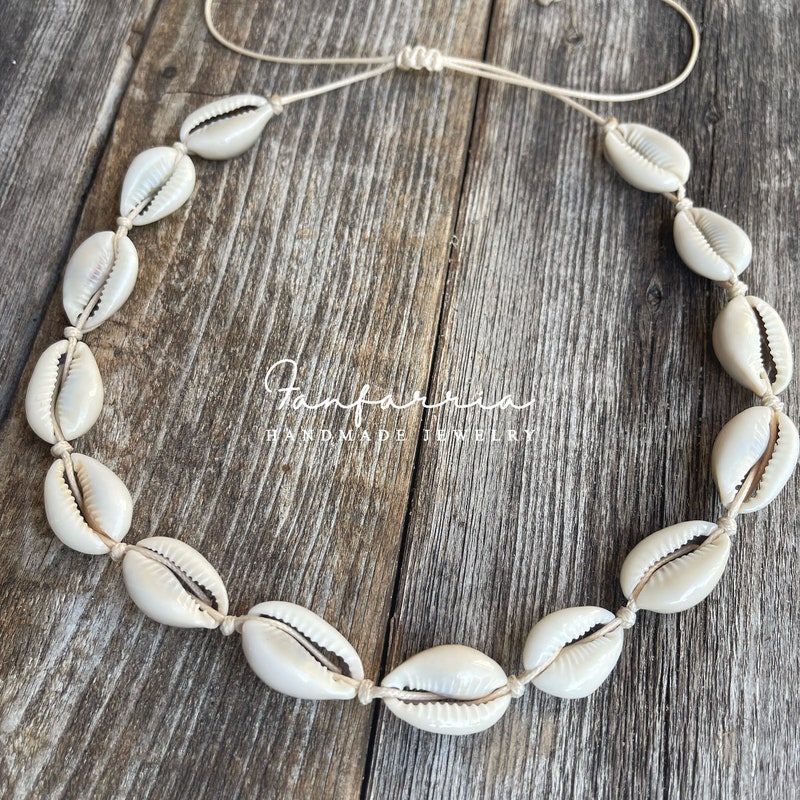 Shell Choker - Etsy