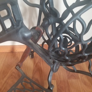 Vintage Singer Treadle Sewing Machine Base, Iron Sewing Machine Base ...