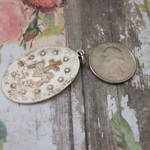 Vintage Catholic MIRACULOUS MEDAL Pendant With Turquoise and Blue Enamel - Etsy