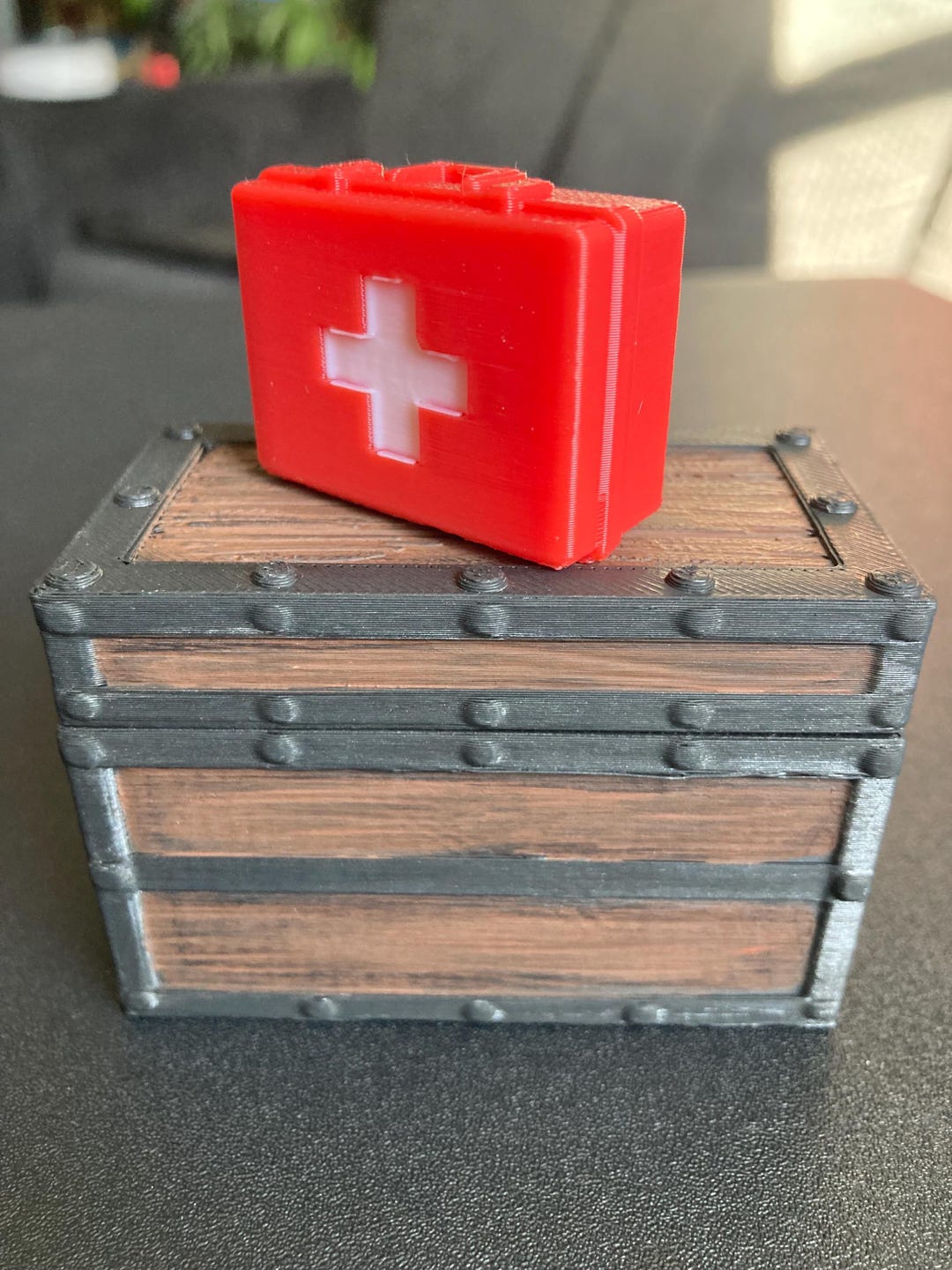 Dead by Daylight [inspired By] Survivor Item - Chest - Medkit - Toolbox ...