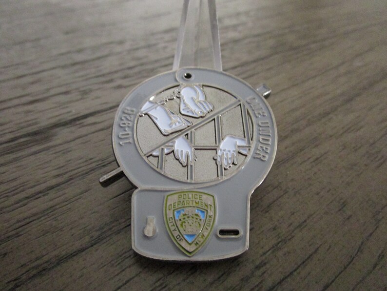 NYPD 13TH Precinct Special Operations Handcuff Challenge Coin | Etsy