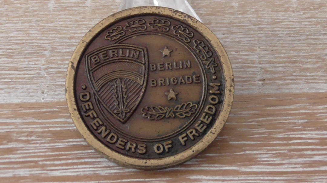 US Army Berlin West Germany Berlin Brigade Marksmanship Challenge Coin ...