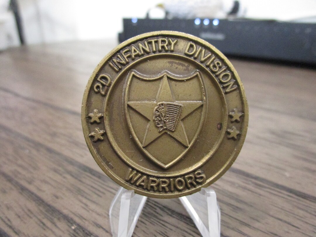 US Army 2nd Infantry Division WARRIORS Challenge Coin 878L - Etsy