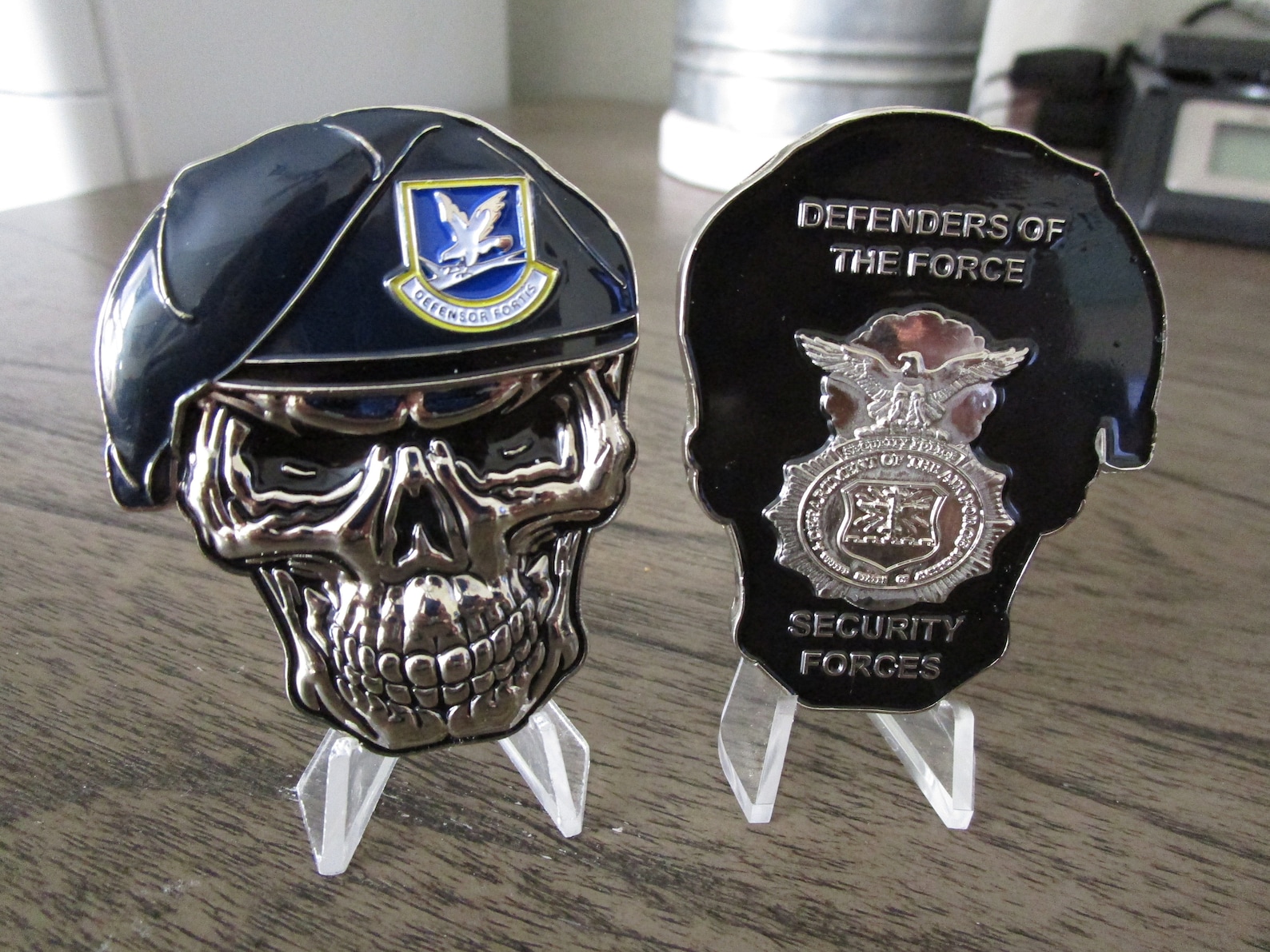 USAF Security Forces Defenders of the Force MP SF Skull Challenge Coin ...