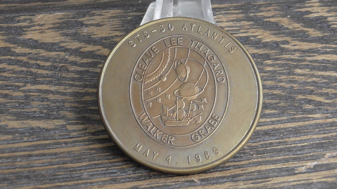 Vintage NASA STS-30 Atlantis Magellan Project May 8 1989 Coin #493S - Etsy