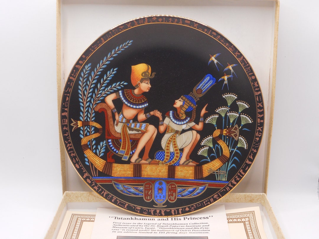 TUTANKHAMUN and His Princess Original Osiris Porcelain Plate With 22 ...