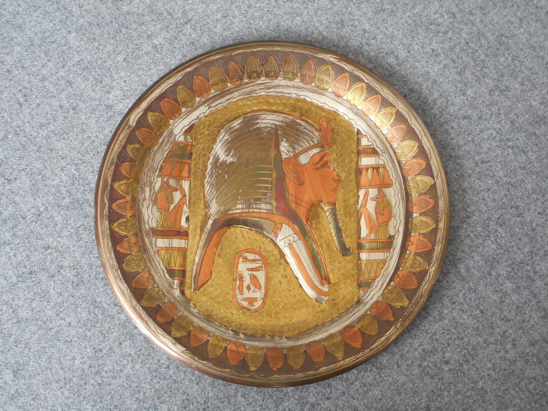 Vintage Pharaoh Plate: Egyptian Wall Decor (11 Inch) - Etsy