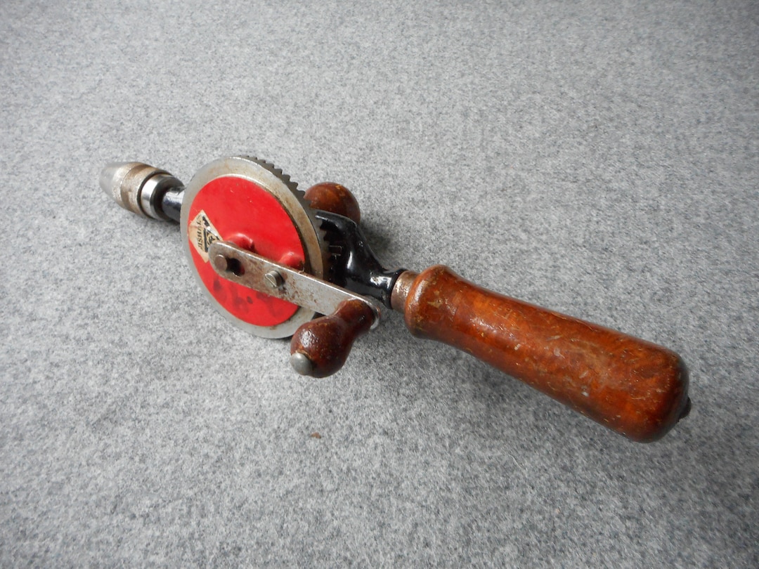 Vintage Red HAND DRILL Collectible Tool / Rusty Hand Drill Antique ...