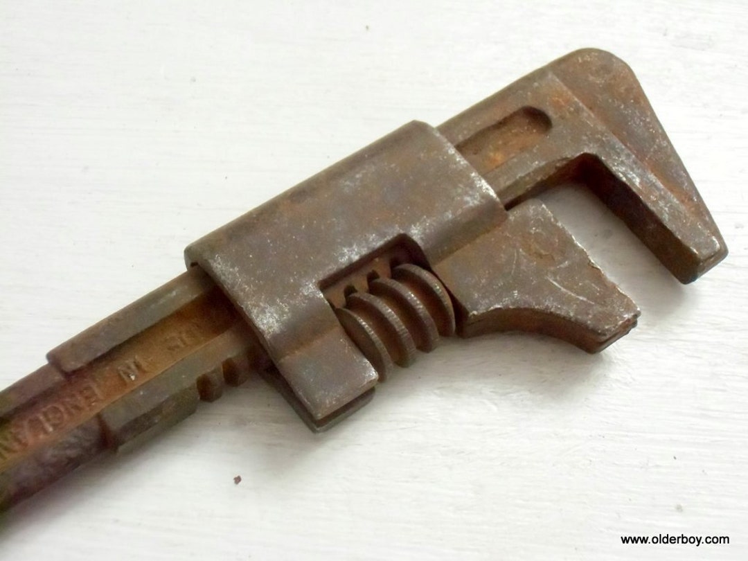 Rusty WRENCH Tool Wrench Collectible Tools English Made Tools Plumber ...