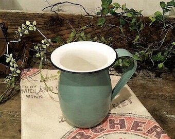 The Primitive Pineapple