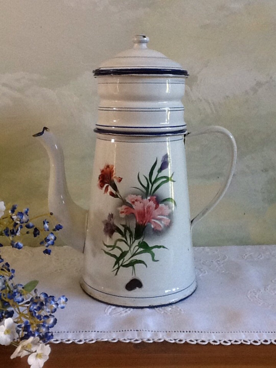 Large Enamel Vintage French Coffee Pot. Coffee Pot With Filter and Lid ...