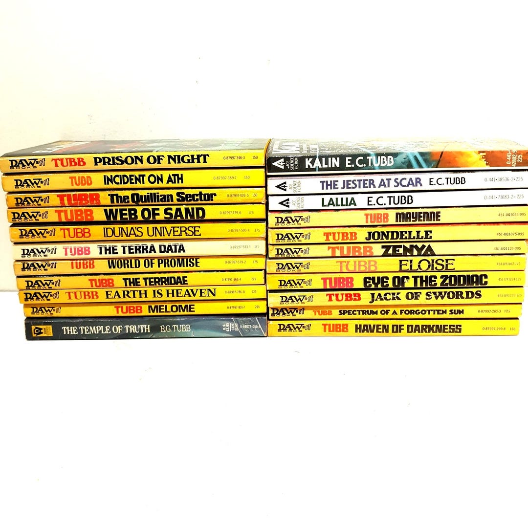 E G Tubb 22 Vintage Dumarest of Terra Sci-fi Paperback Novels Lot DAW ...