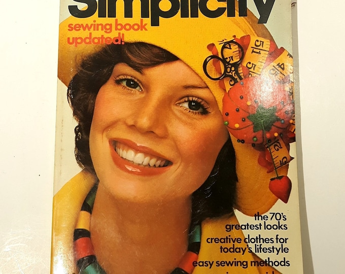 Simplicity Sewing Book Updated 1975 Vintage - Etsy