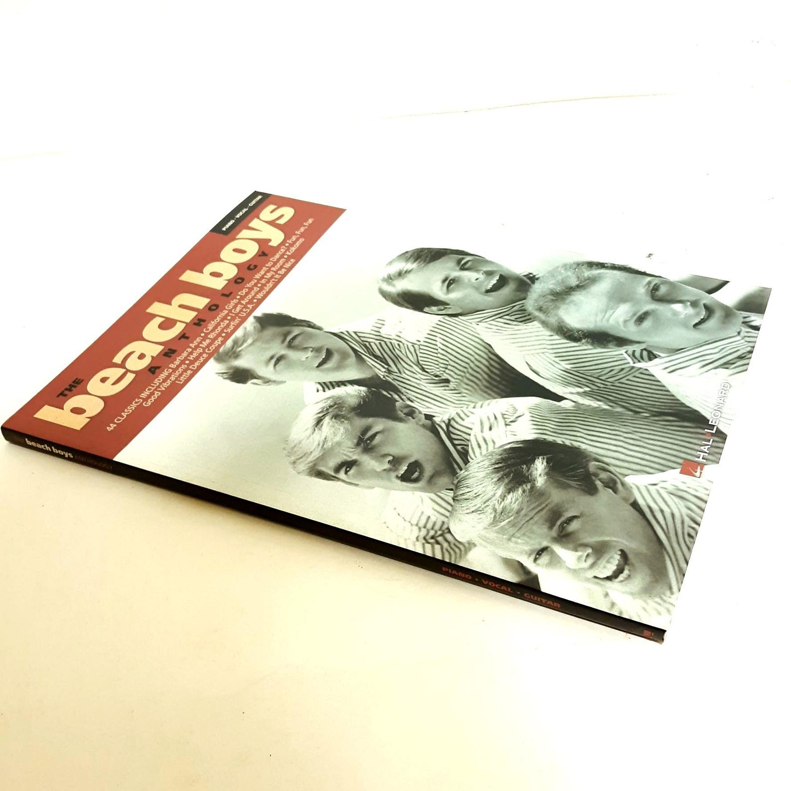 Beach Boys Anthology Songbook Guitar Vocals Piano Hal Leonard 12" X 9 ...