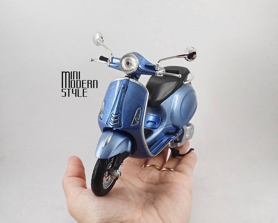 Metallic Blue Plastic Vespa Model Scale 1:12 for Dollshouse - Etsy