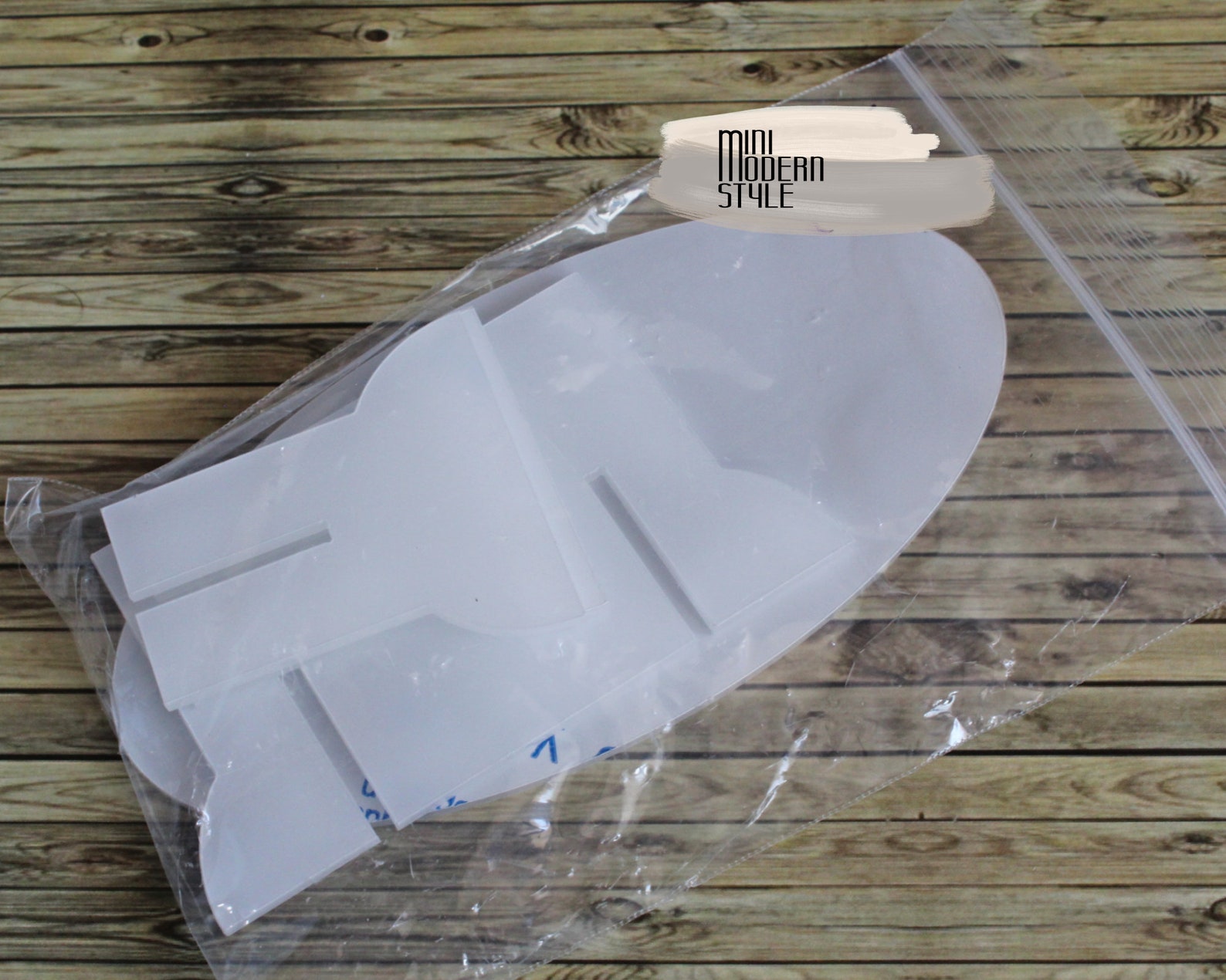 Oval Table in Plexiglass in Scale 1:12 for Doll Houses - Etsy