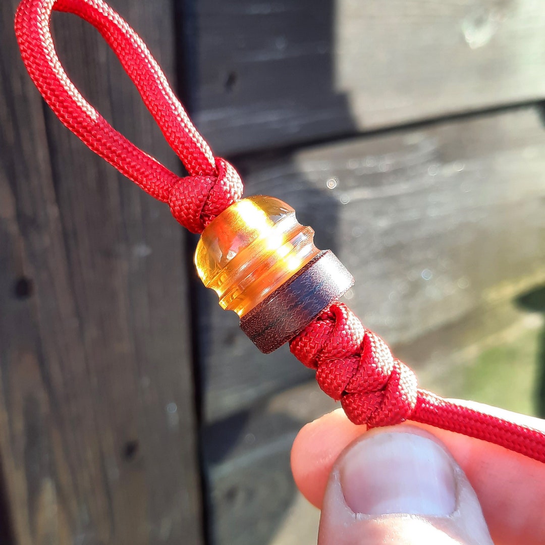 Grooved Ultem beehive Lanyard Bead on Red 550 Paracord Rare Single Line ...