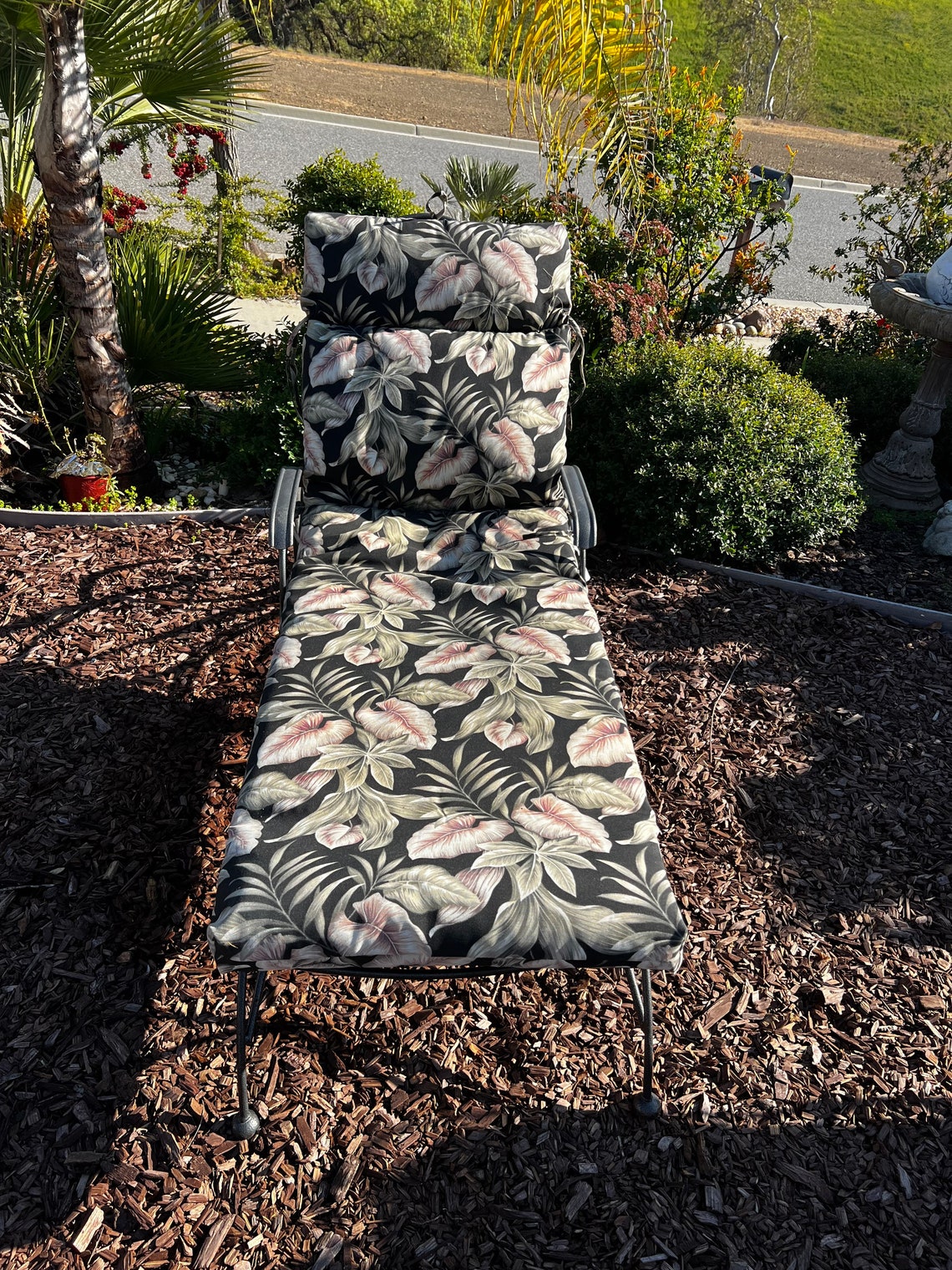 A Vintage Homecrest Liberty Garden Chaise Lounge Chair, With Brand New ...