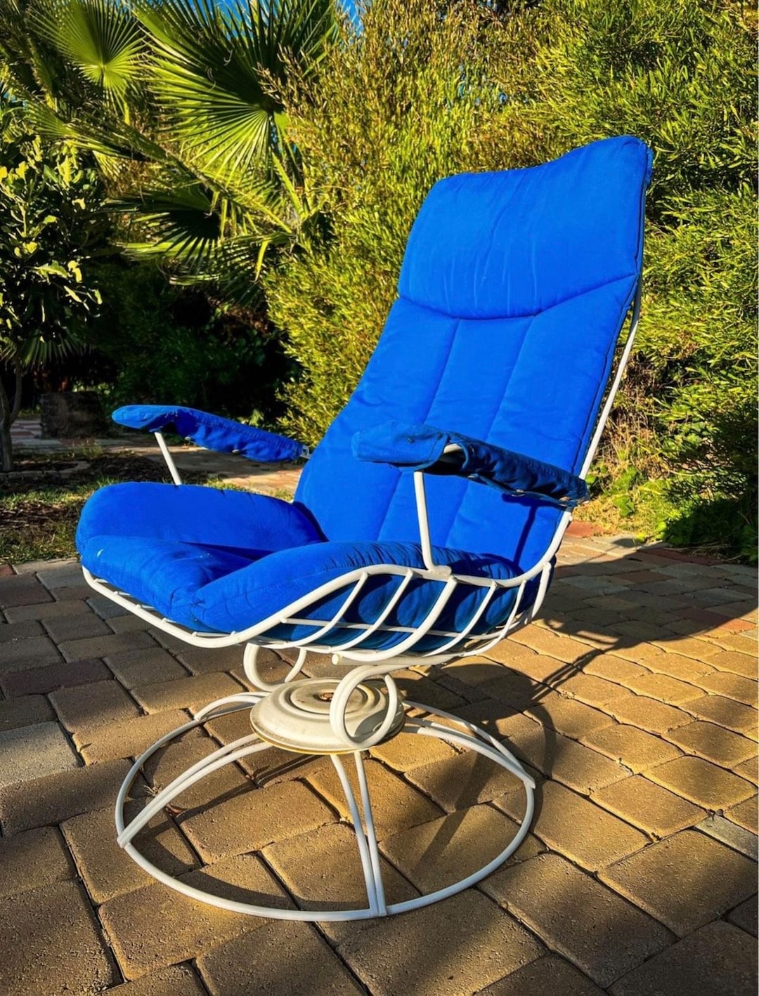 Vintage Homecrest Siesta Swivel and Rocking Chair With Original ...