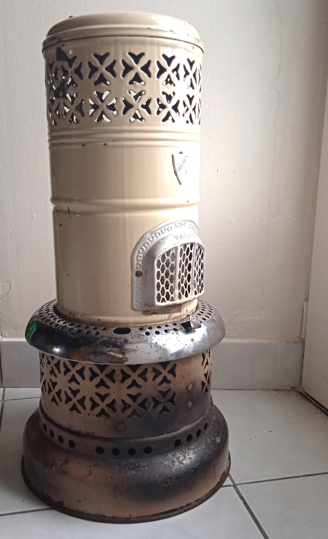 Ornate Vintage Valor Kerosene Heater: Portable Indoor/outdoor Stove. - Etsy