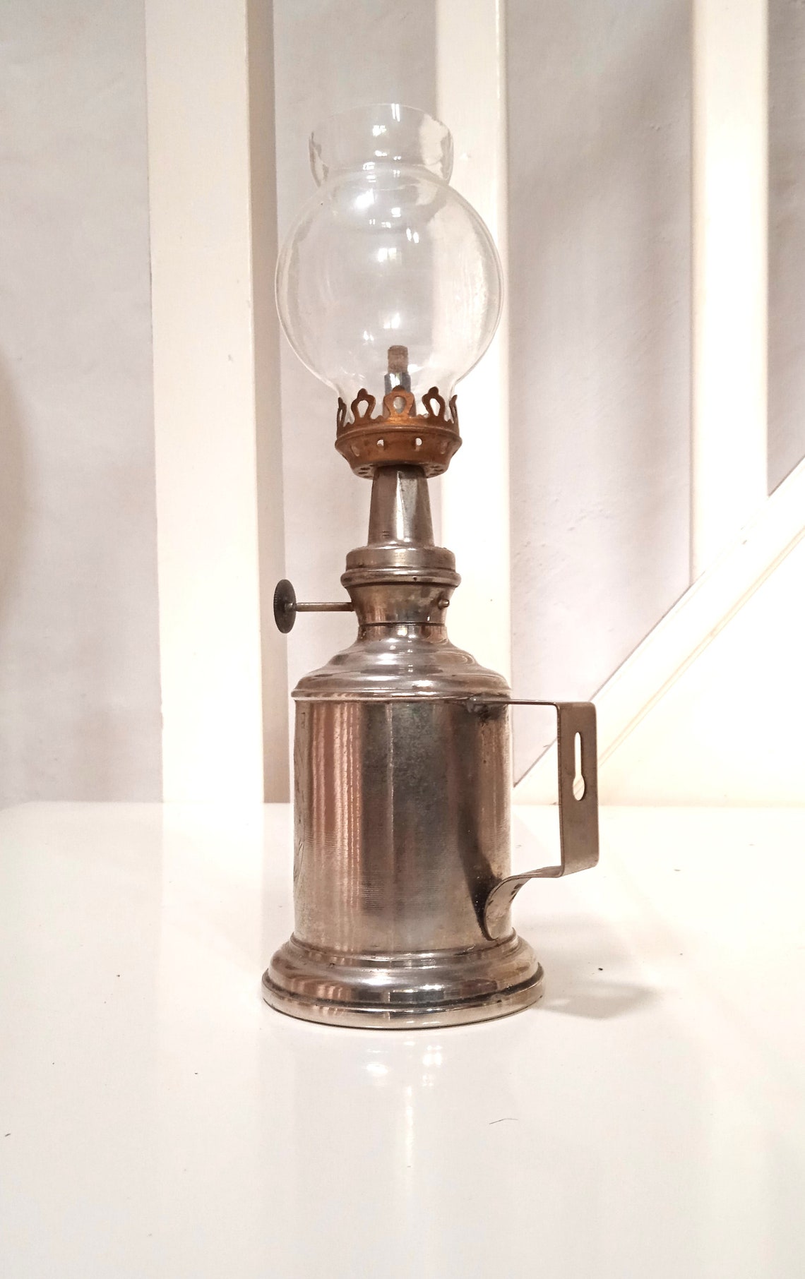 Antique Pigeon Lampe, Engraved Bird Logo 'les Hirondelles' swallows ...