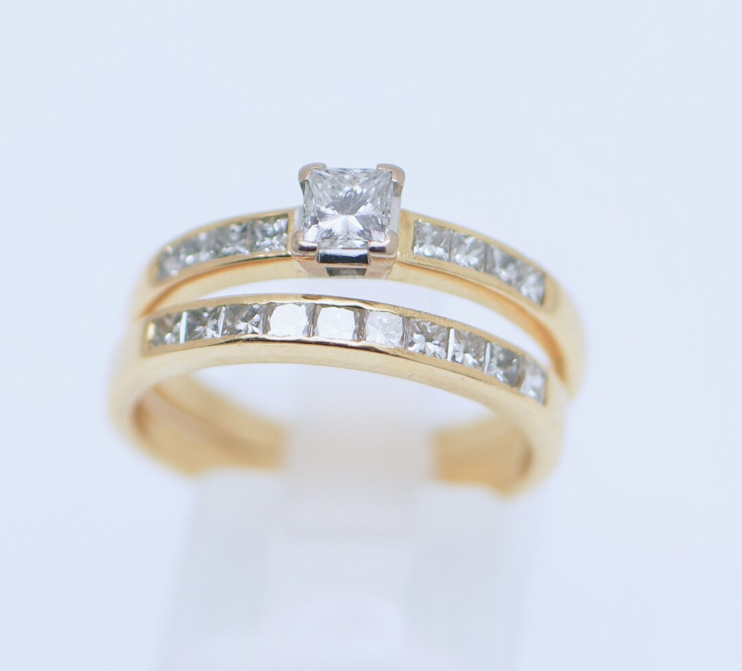 18K Solid Gold Vintage Jewellery Ring Set With Natural Diamond ...