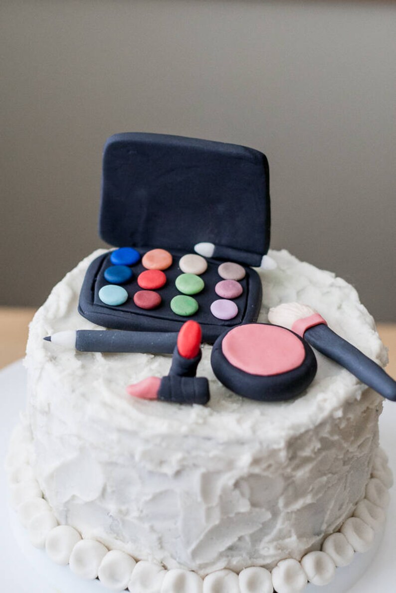 Make-up Themed Cake Topper Set - Etsy