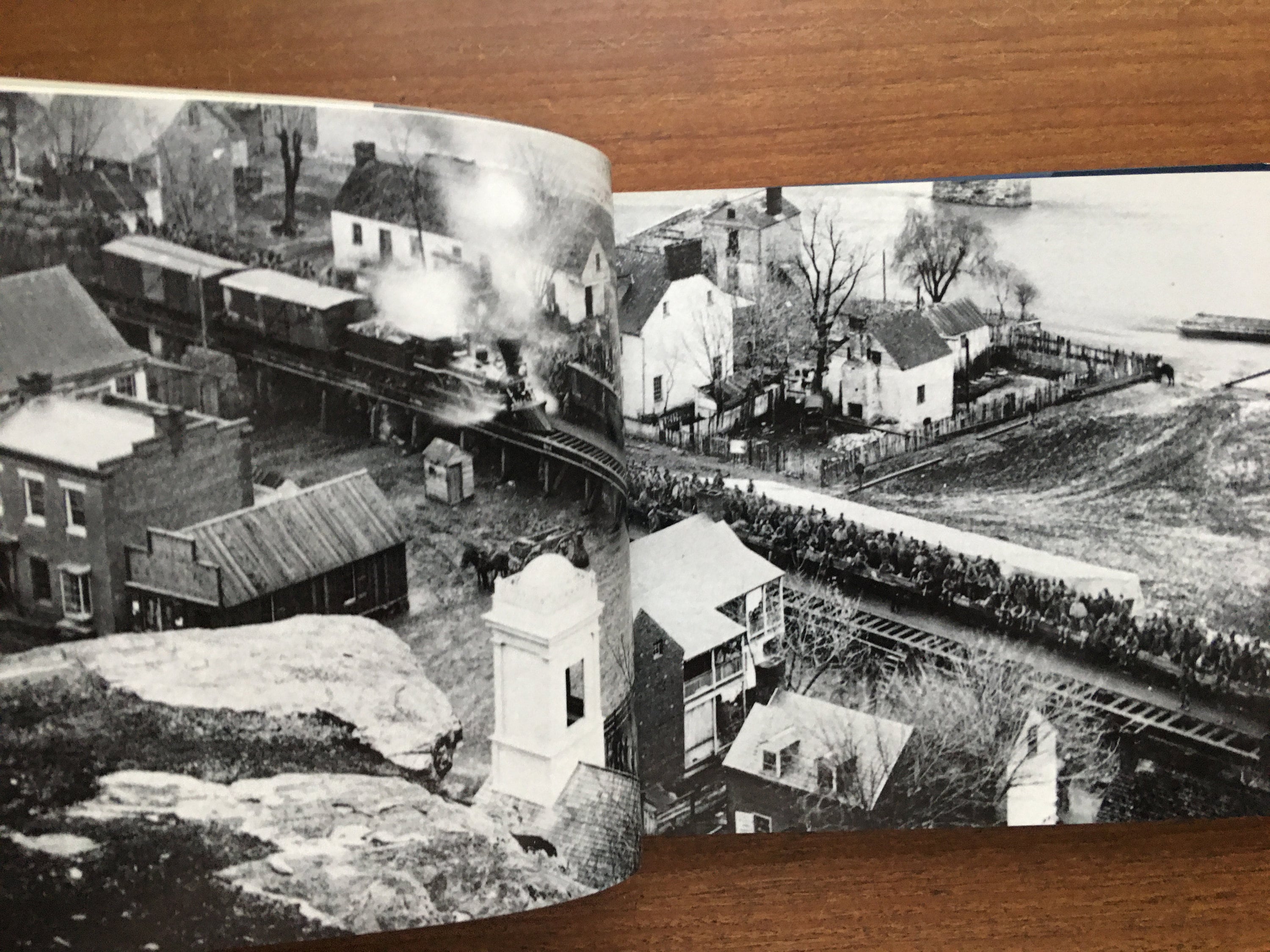 The Blue and the Gary by Thomas B. Allen - Etsy UK