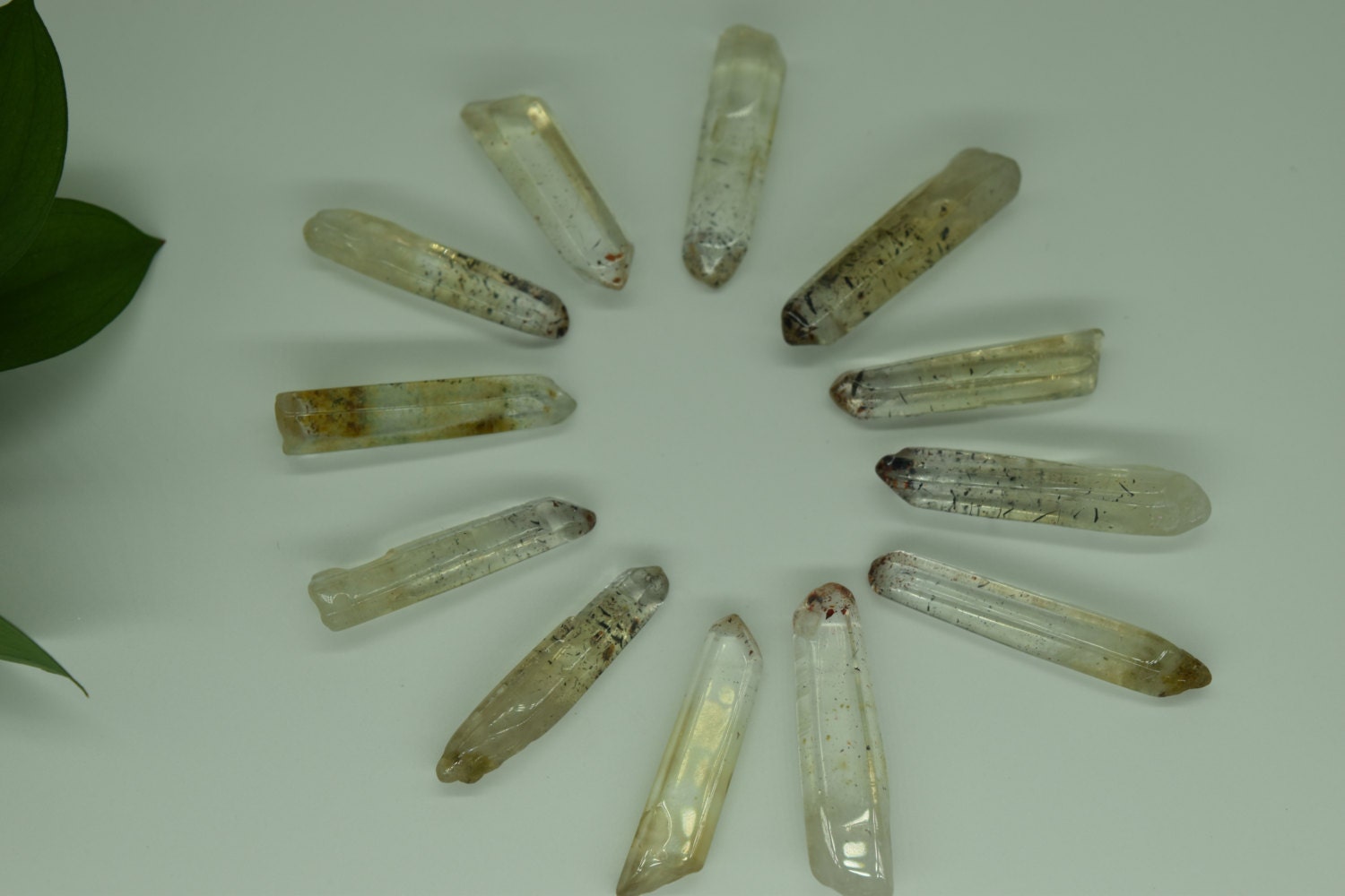 Strawberry Quartz Medium Point Crystal Stone Rock | Etsy