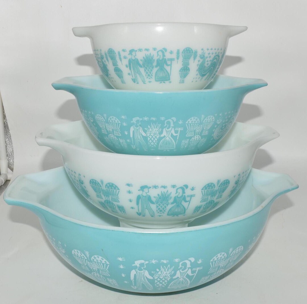 Vintage Pyrex Blue Amish Butterprint Turquoise Cinderella Nesting ...