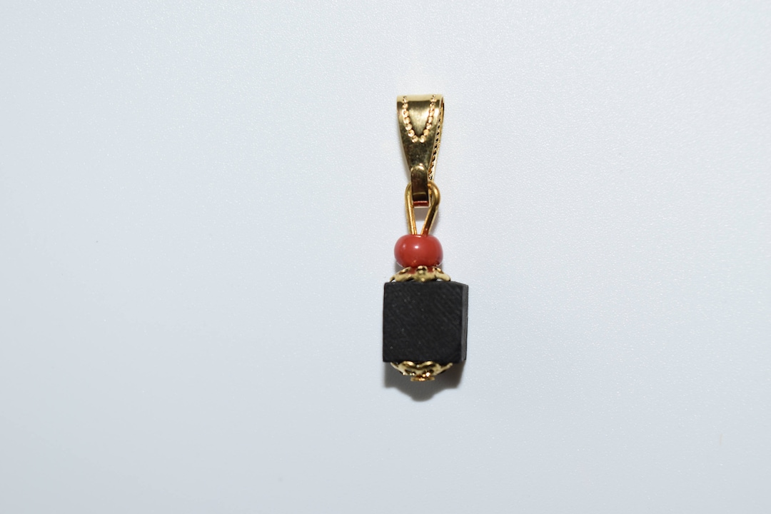 Azabache Pendant / Jet Pendant- Crystal Stone Pendant, Gemstones, Rock ...