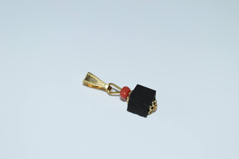 Azabache Pendant / Jet Pendant- Crystal Stone Pendant, Gemstones, Rock ...