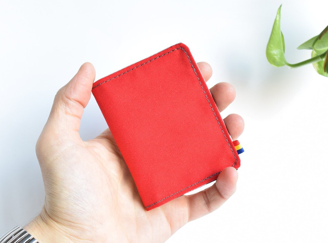 Cards Wallet in Bright Red Cordura. Minimalist Vegan Wallet. Small ...
