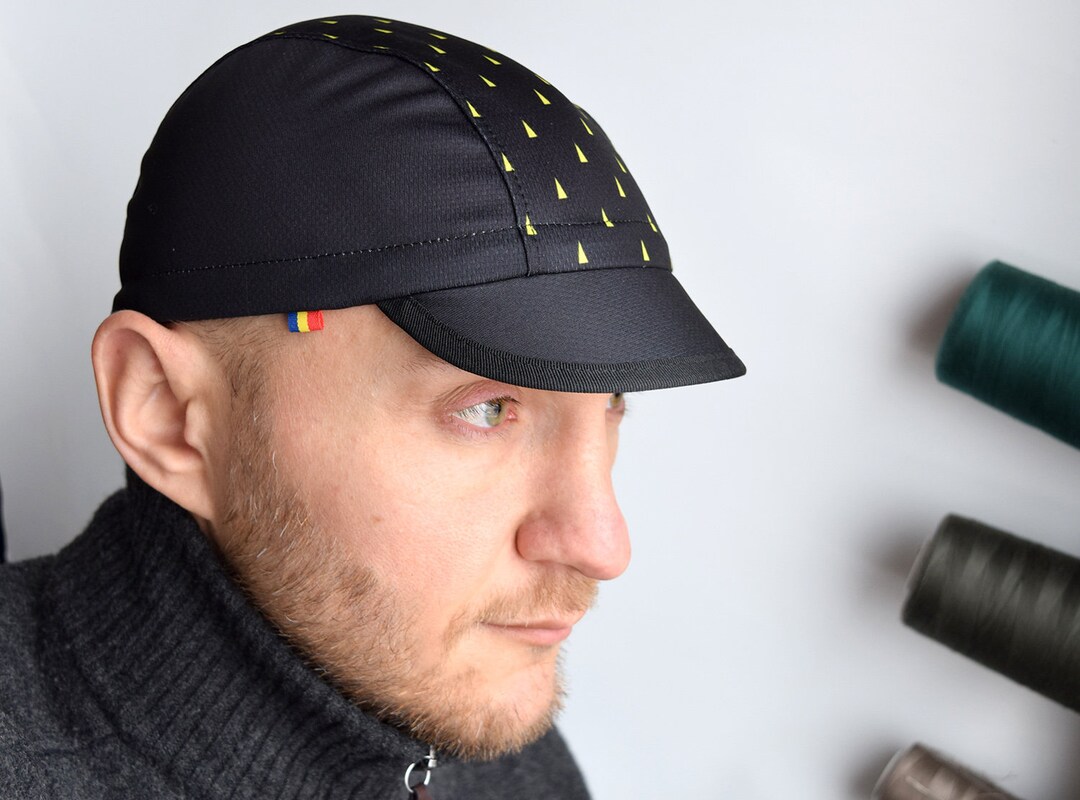 Black Cycling Cap With Discreet Pattern, Hardbraker Cycling Hat ...