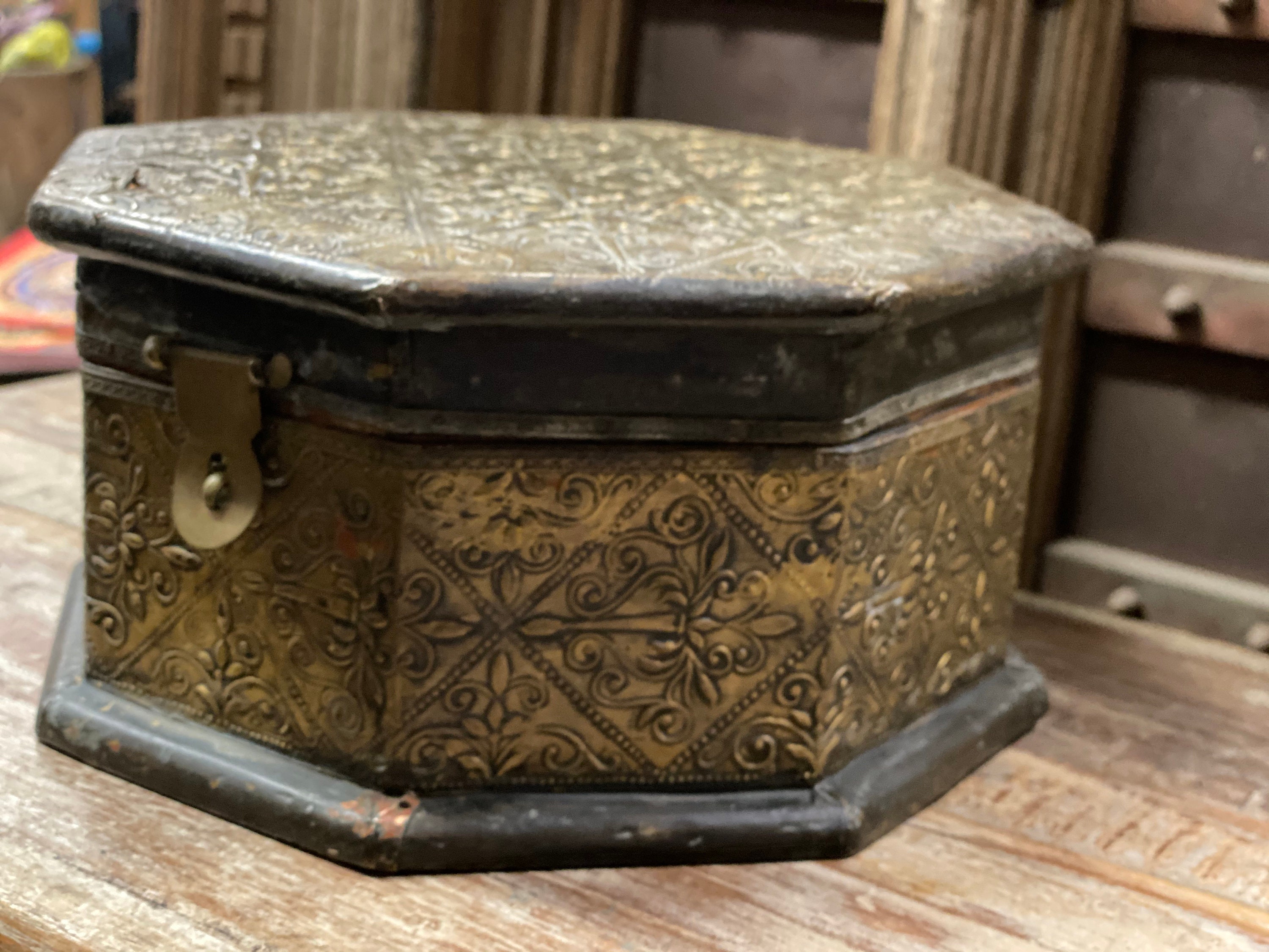 Golden Handmade Indian Vintage jewelry box, jewelry box, Indian box ...