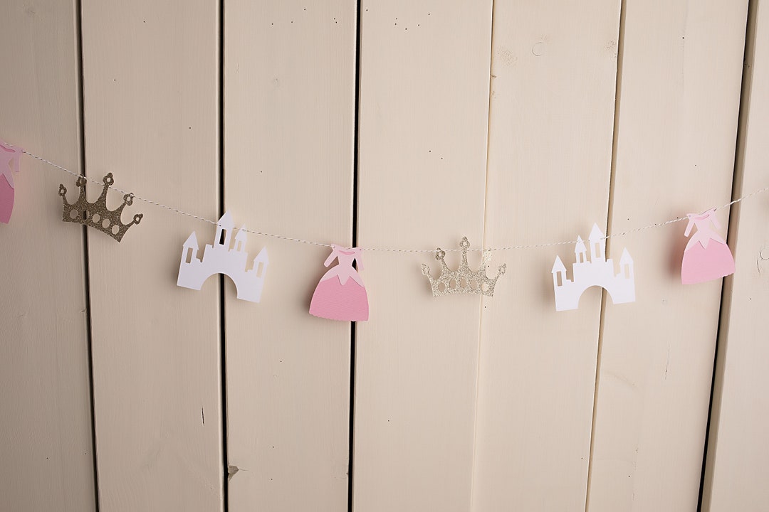 Princess Party Garland, Pretty Princess, Princess Birthday Theme ...