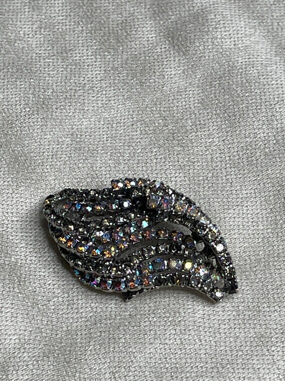 Kramer Rhinestone Brooch - Gem
