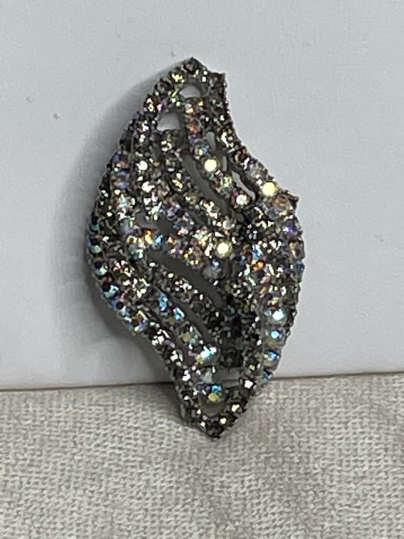 Kramer Rhinestone Brooch - Gem