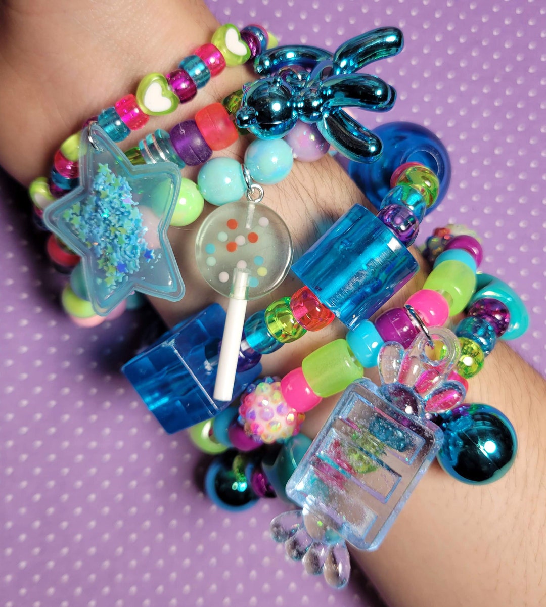 2010 Nostalgia Themed Set of 6 Blue, Pink, Green, & Purple Pony Bead ...