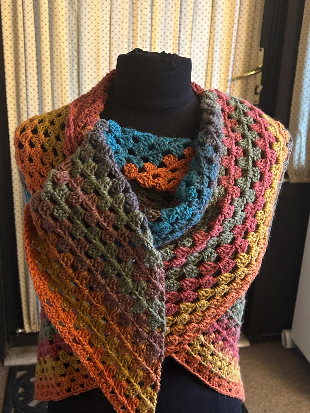 Ships Today: Lq’s Extra Large Crocheted Shawl, Approximately Across Top ...
